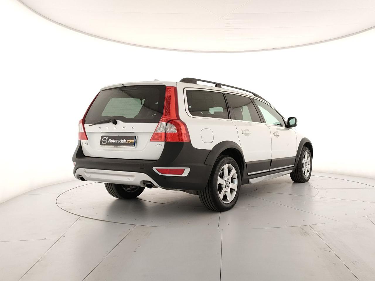 Acquista online VOLVO XC70